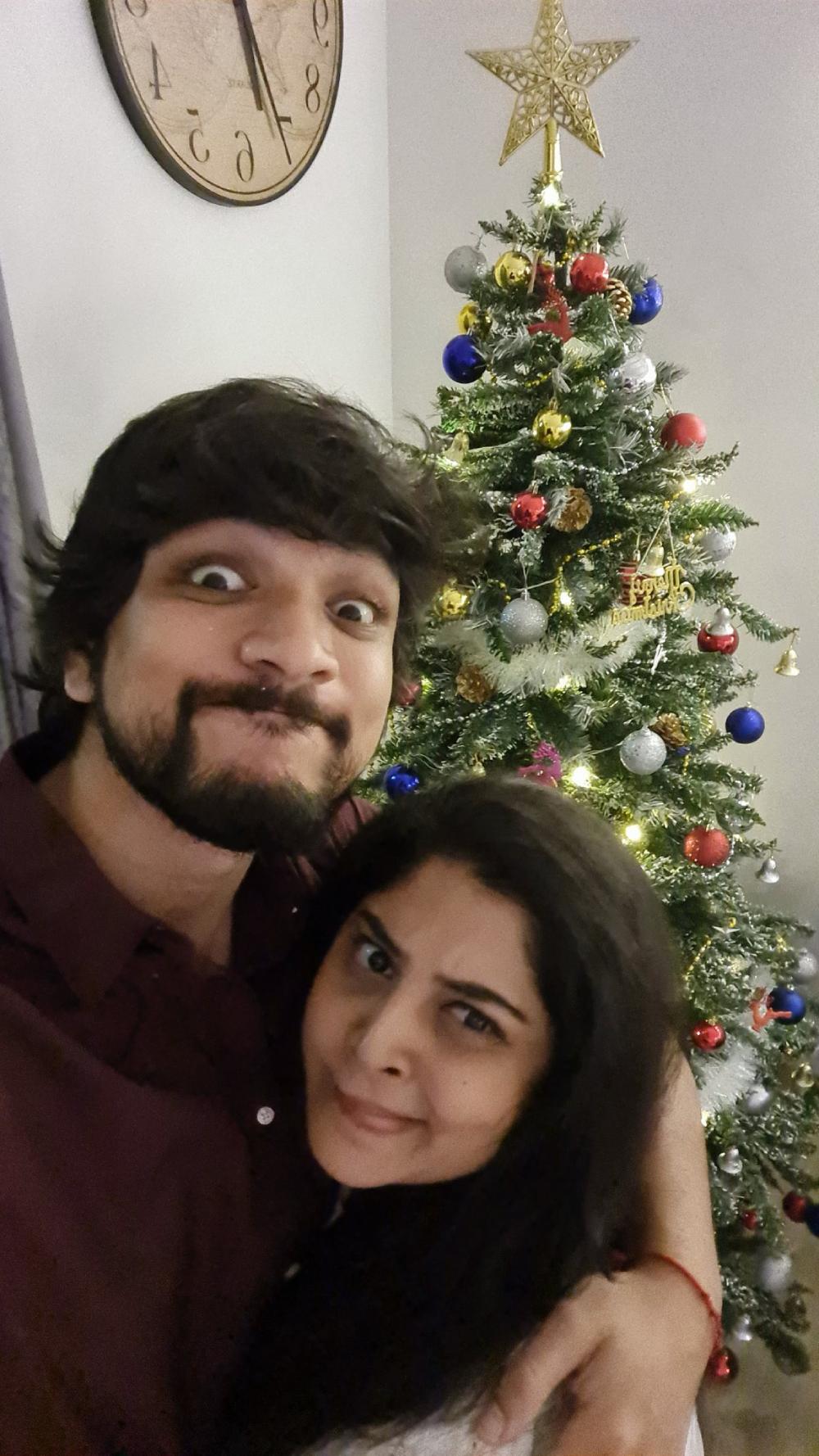 மஜிமா மோகன் Photos & Images # 32405 - Filmibeat Tamil