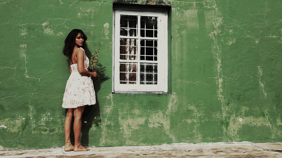 அமலா பால் Photos & Images # 36517 - Filmibeat Tamil