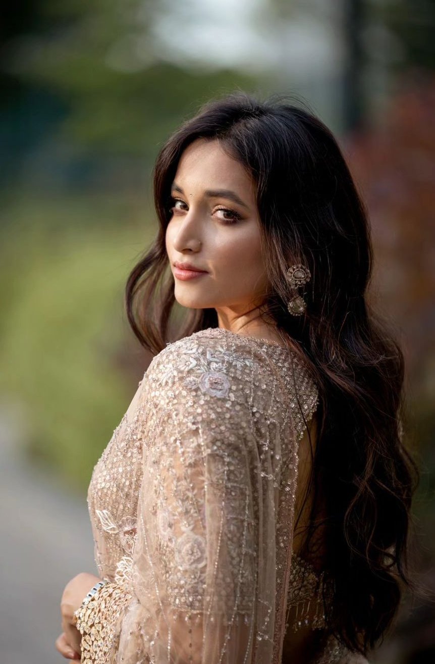 ஸ்ரீநிதி ஷெட்டி Photos & Images # 35894 - Filmibeat Tamil