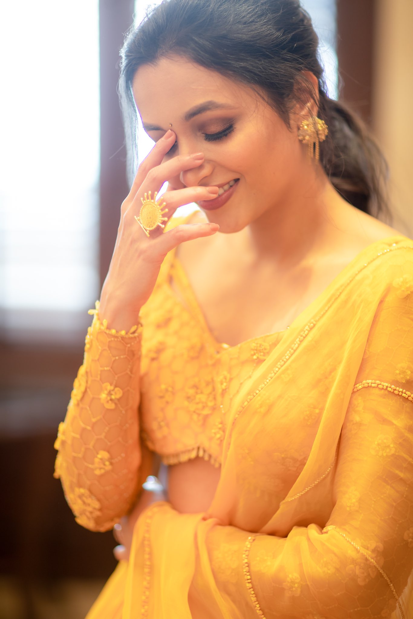 ஸ்ரீநிதி ஷெட்டி Photos & Images # 25825 - Filmibeat Tamil