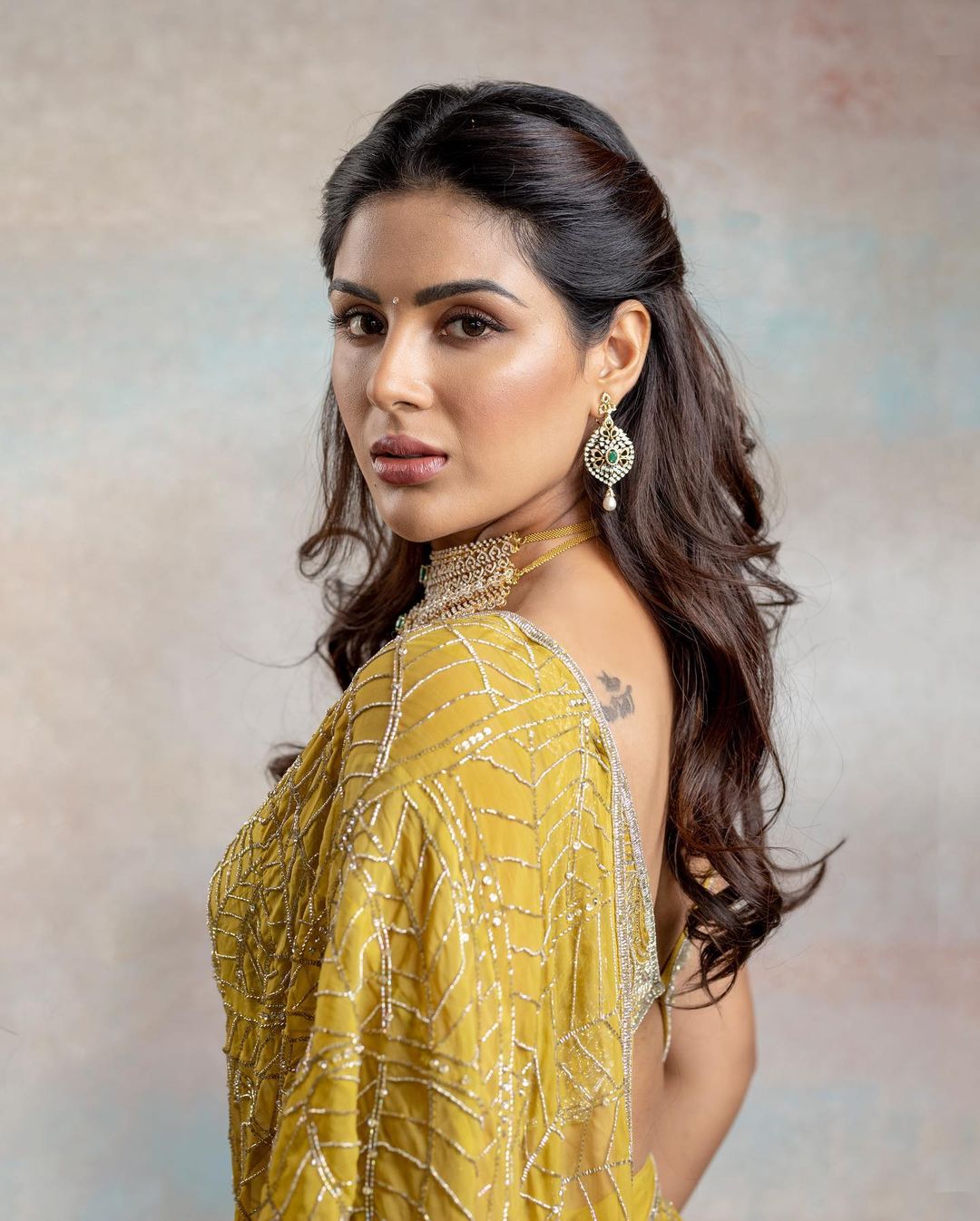 சம்யுக்தா மேனன் Photos & Images # 34813 - Filmibeat Tamil