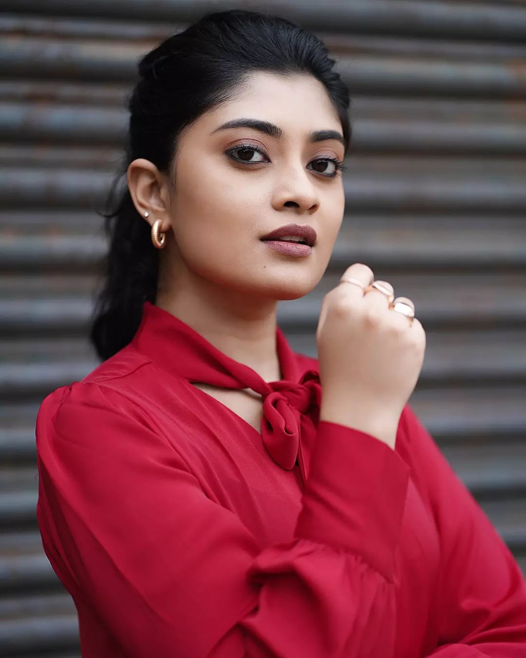 அம்மு அபிராமி Photos And Images 25833 Filmibeat Tamil