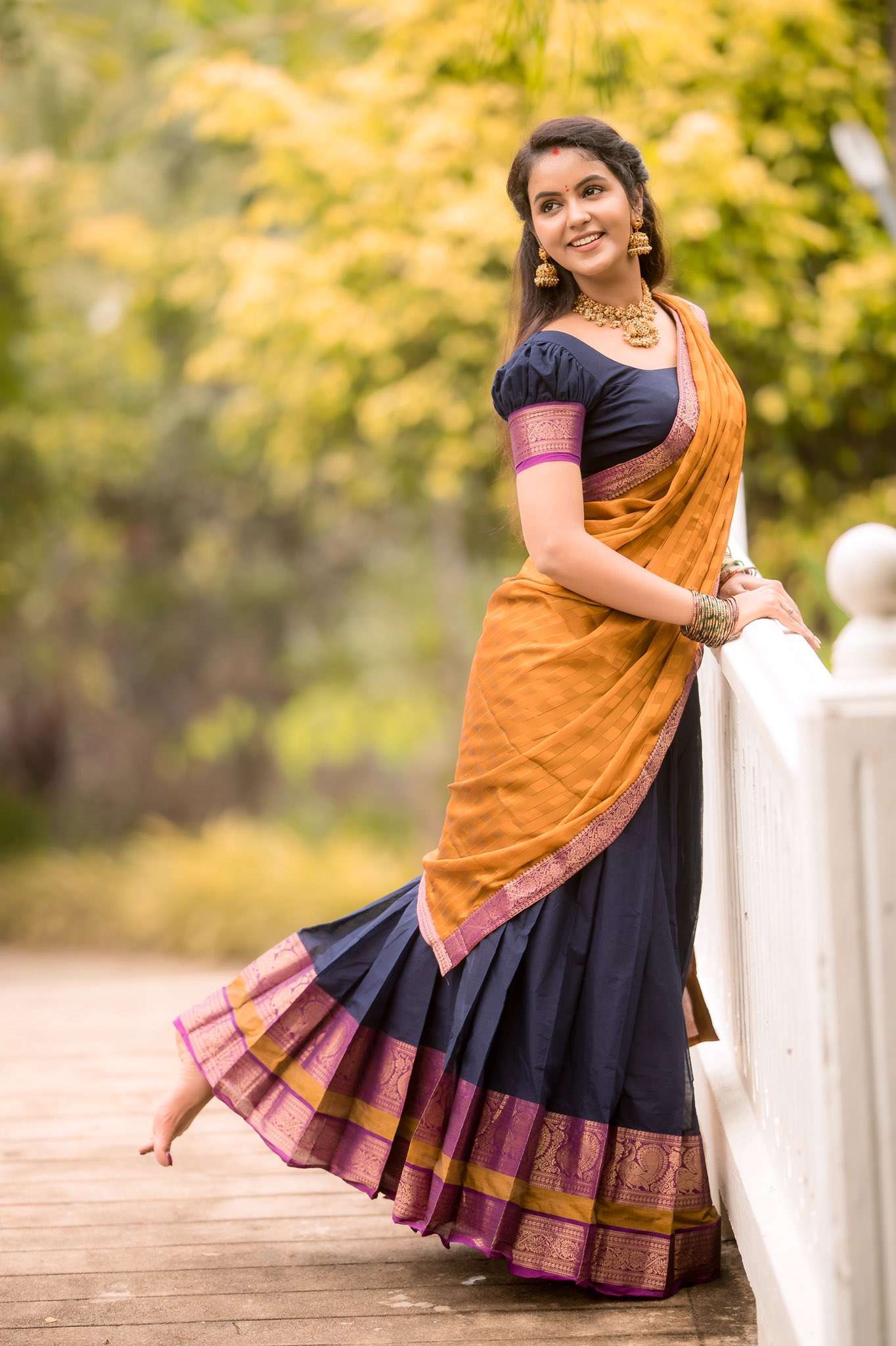 சைத்ரா ரெட்டி Photos & Images # 18413 - Filmibeat Tamil