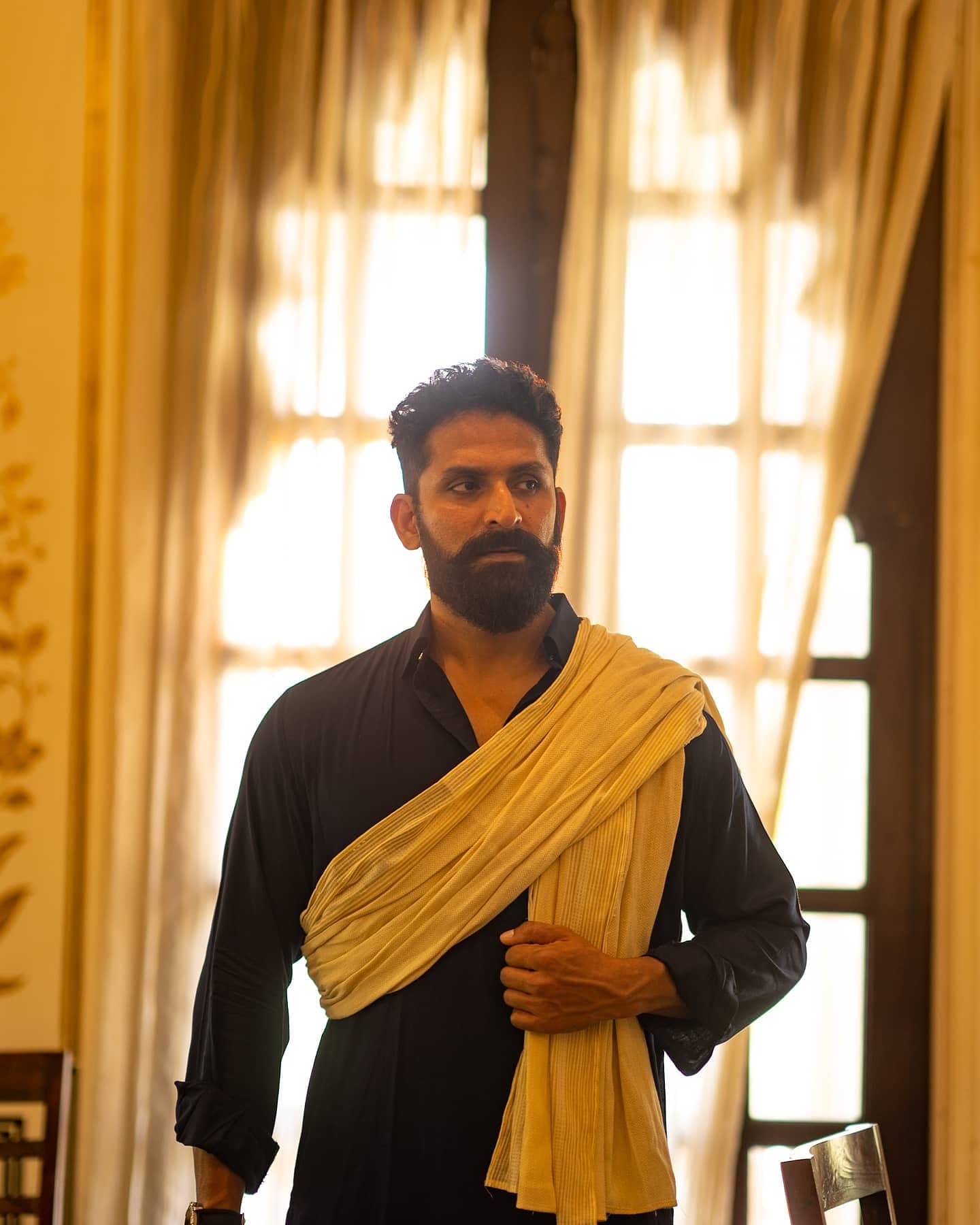 ஜான் கொக்கேன் Photos & Images # 15234 - Filmibeat Tamil