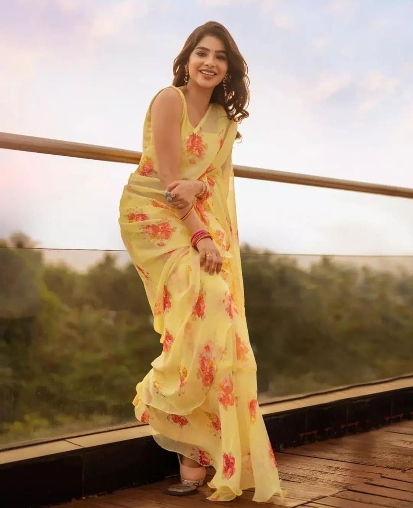 பவித்ரா லட்சுமி Photos & Images # 21014 - Filmibeat Tamil