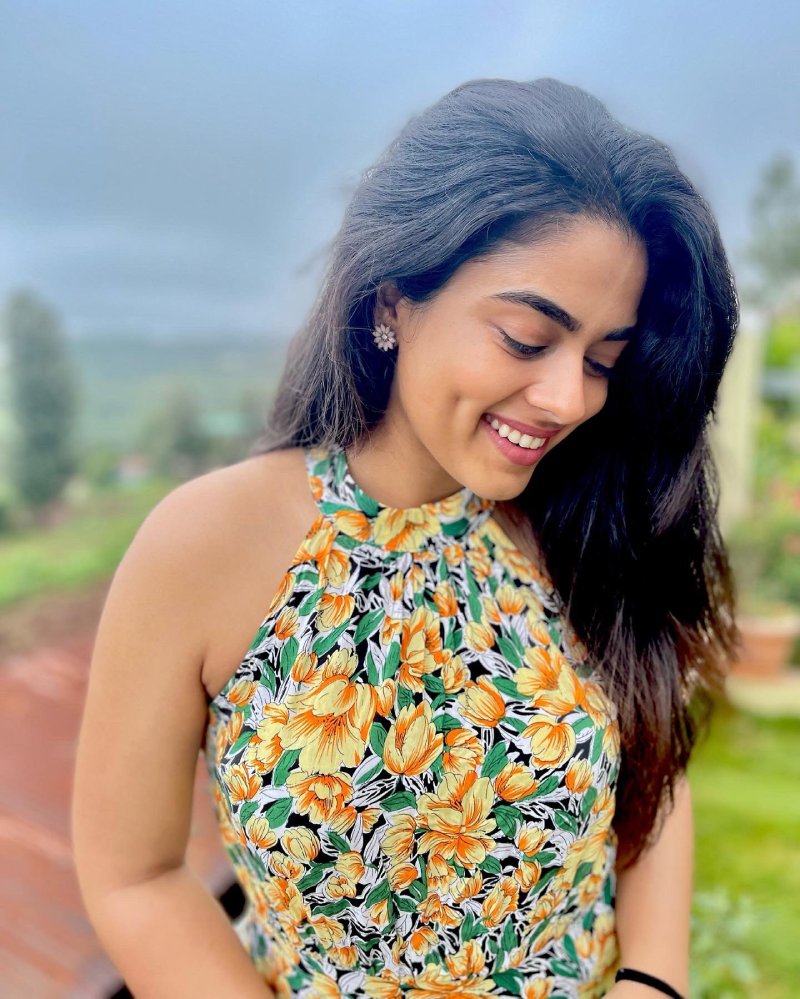 சித்தி இட்னானி Photos & Images # 24916 - Filmibeat Tamil