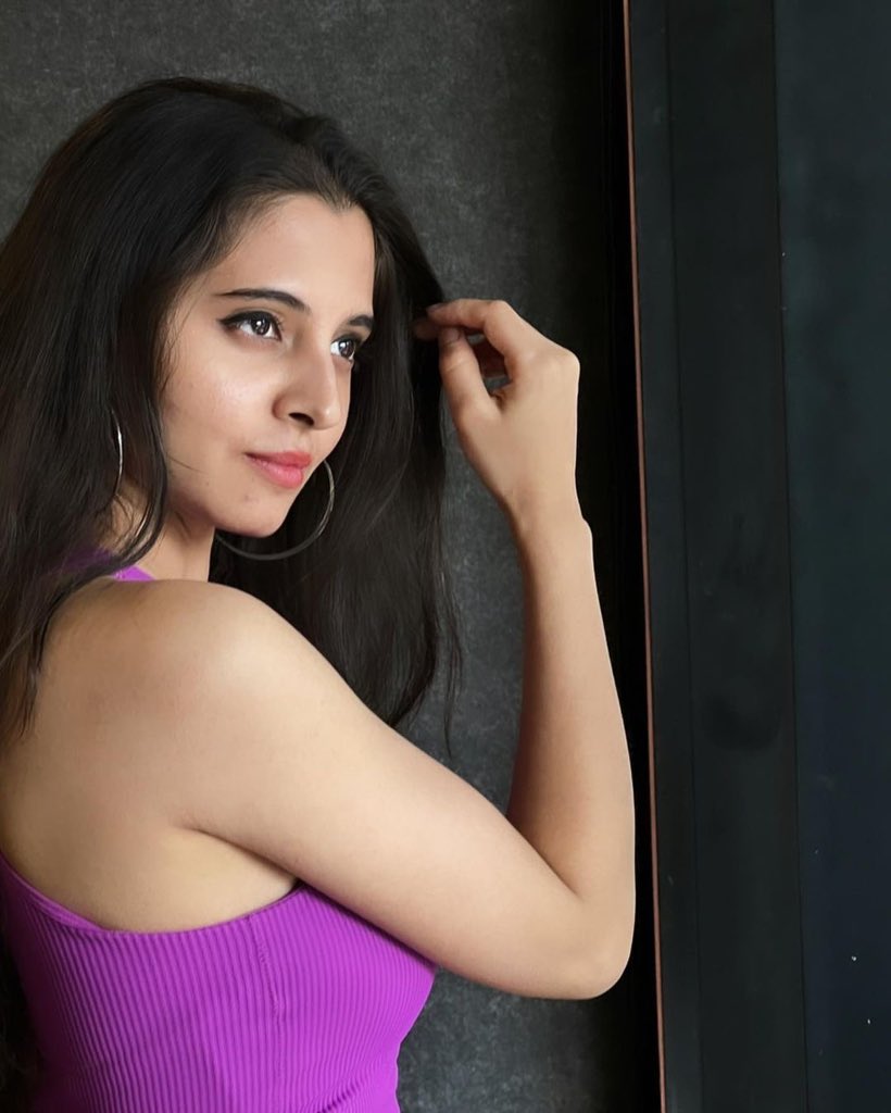 ப்ரீத்தி அஸ்ரானி Photos & Images # 35142 - Filmibeat Tamil