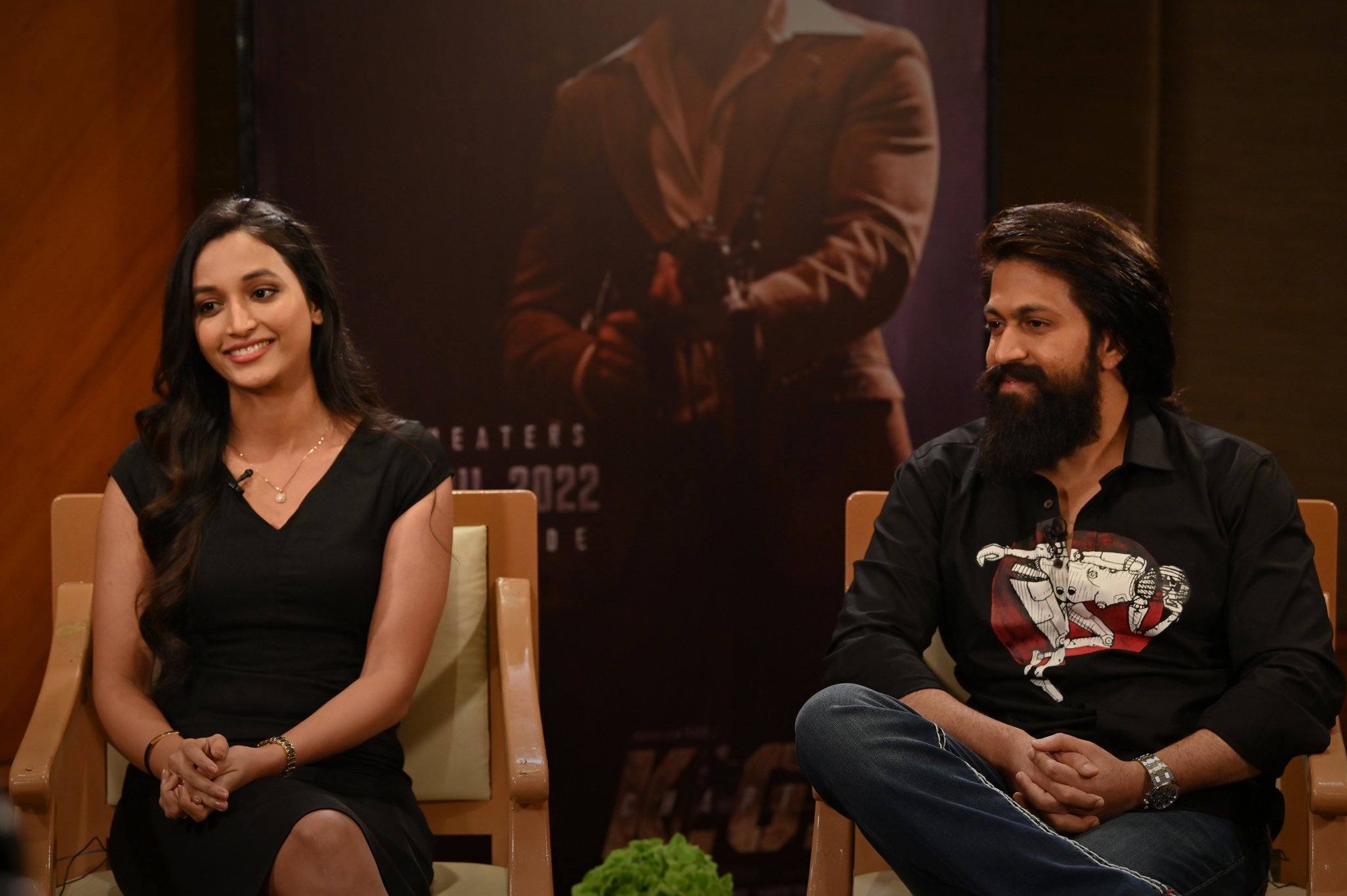 KGF Chapter 2 Photos & Images # 20287 - Filmibeat Tamil
