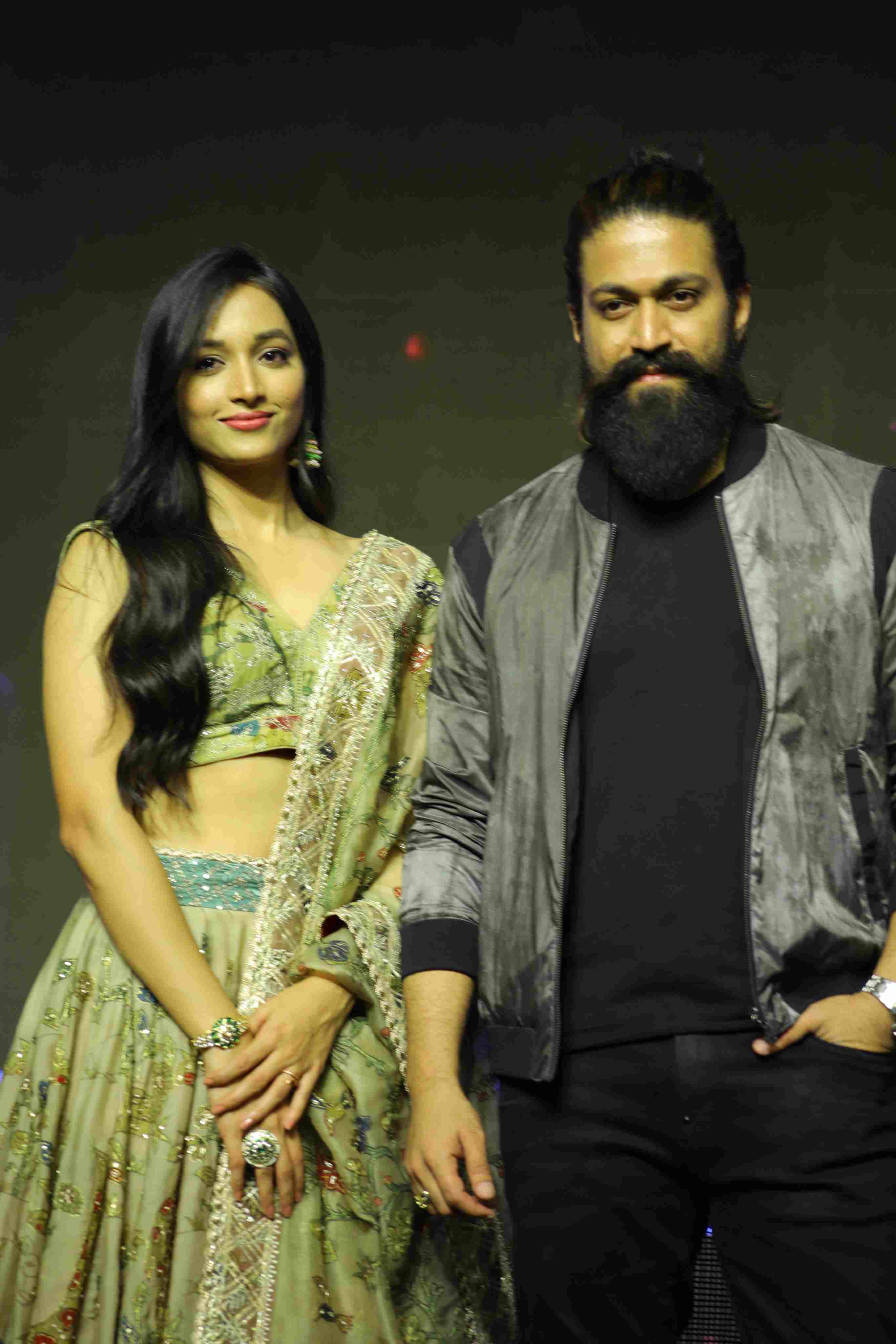 KGF Chapter 2 Photos & Images # 20302 - Filmibeat Tamil