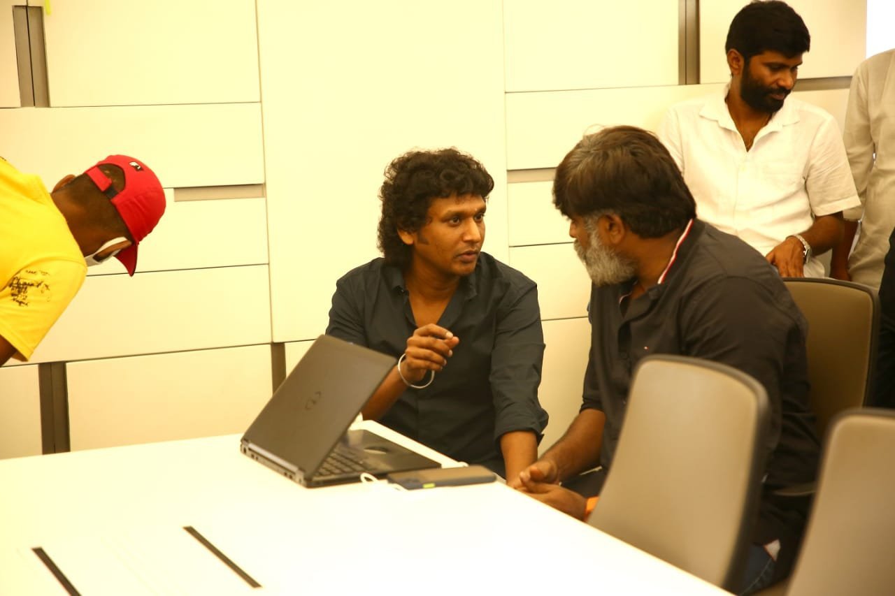 Vikram Photos & Images # 13332 - Filmibeat Tamil