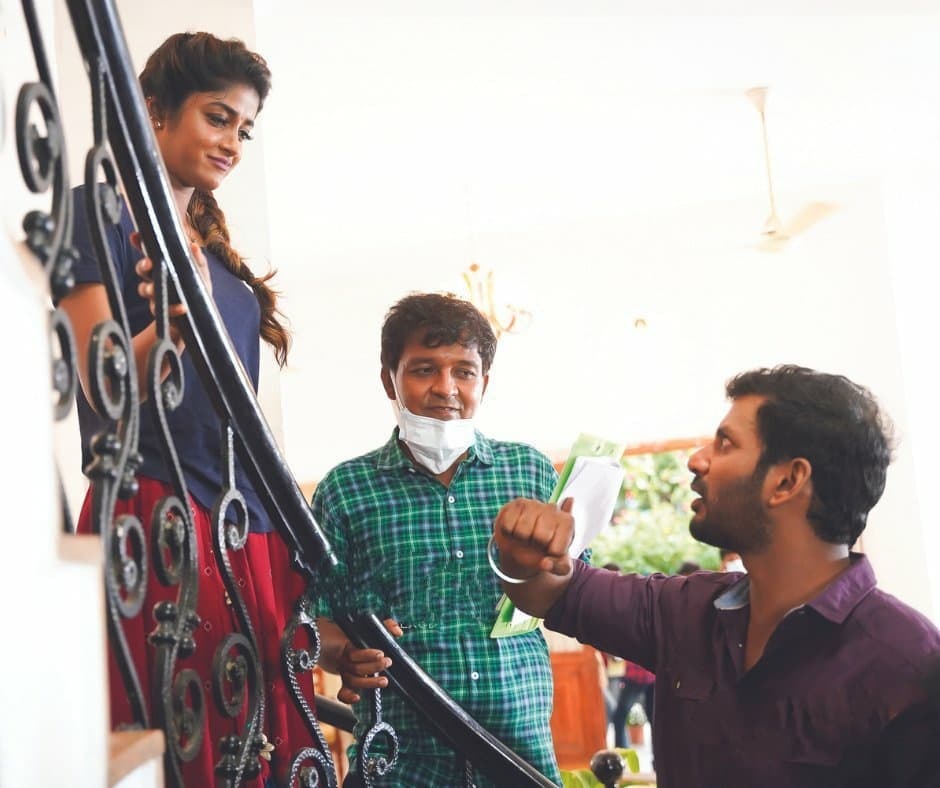 Veerame Vaagai Soodum Photos & Images # 16871 - Filmibeat Tamil