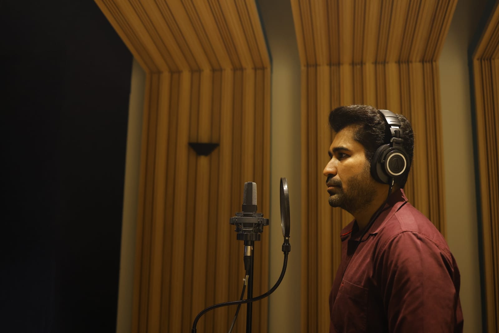 Ratham Photos & Images # 20661 - Filmibeat Tamil