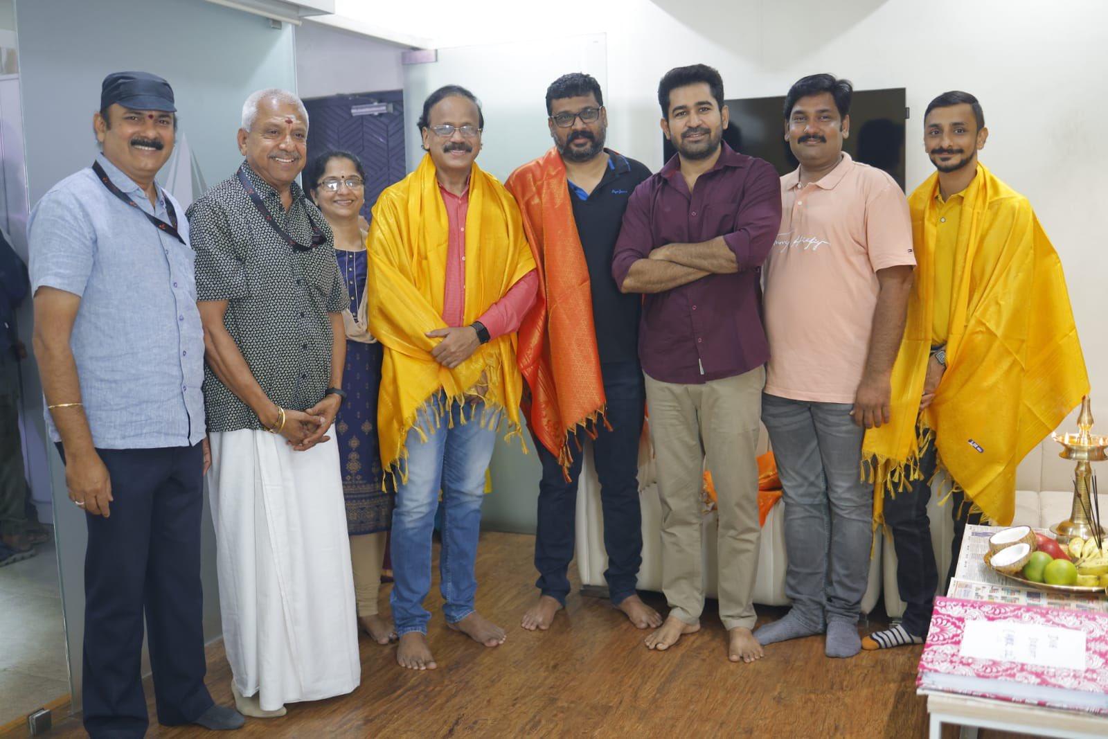 Ratham Photos & Images # 20661 - Filmibeat Tamil