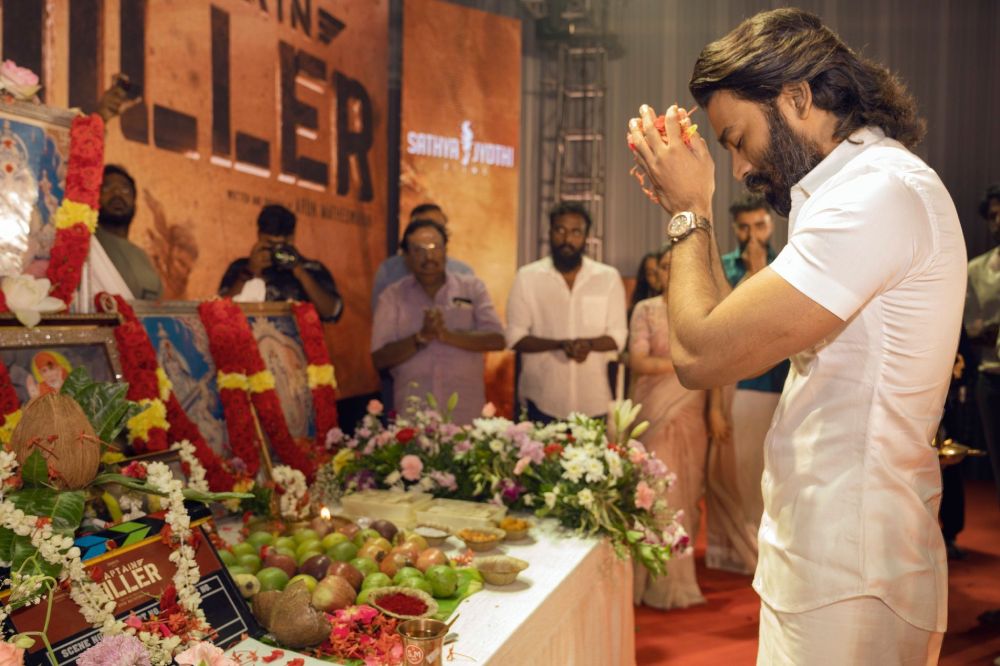 Captain Miller Photos & Images # 26859 - Filmibeat Tamil