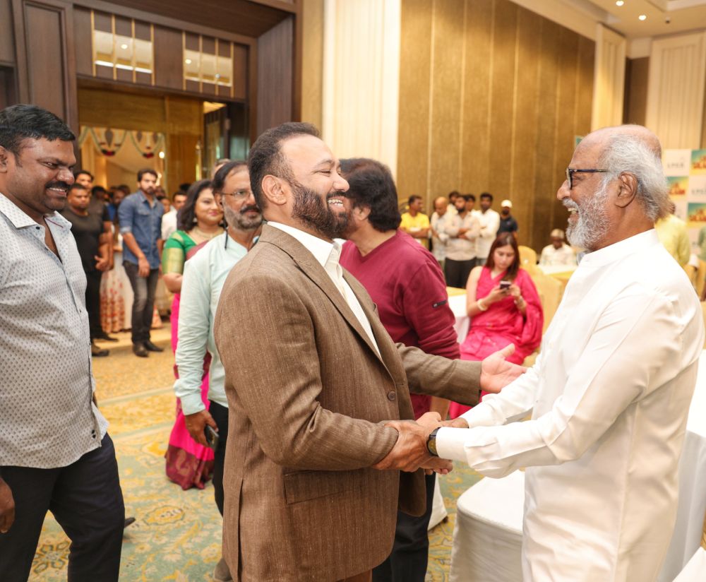Lal Salaam Photos & Images # 29385 - Filmibeat Tamil Lal Salaam Photos & Images # 29385 - Filmibeat Tamil