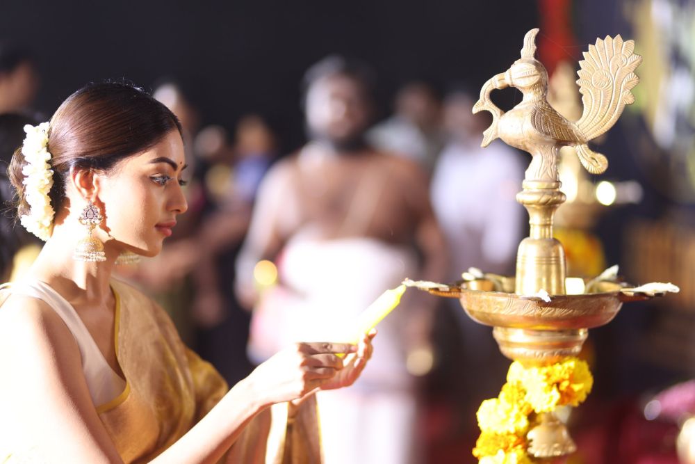 Japan Photos & Images # 29700 - Filmibeat Tamil