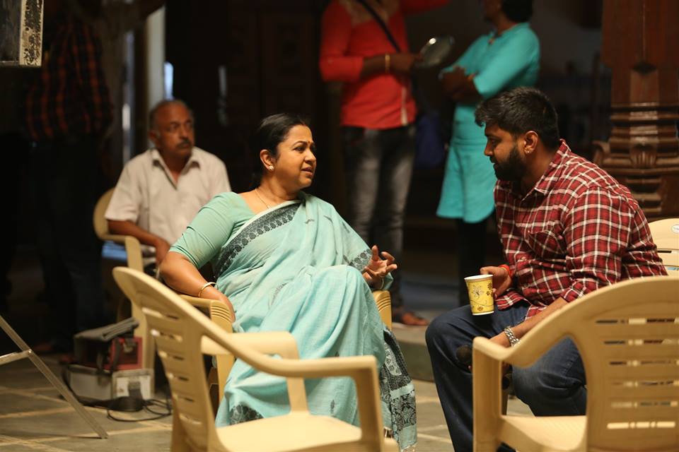 Sangili Bungili Kathava Thora Photos & Images # 631 - Filmibeat Tamil