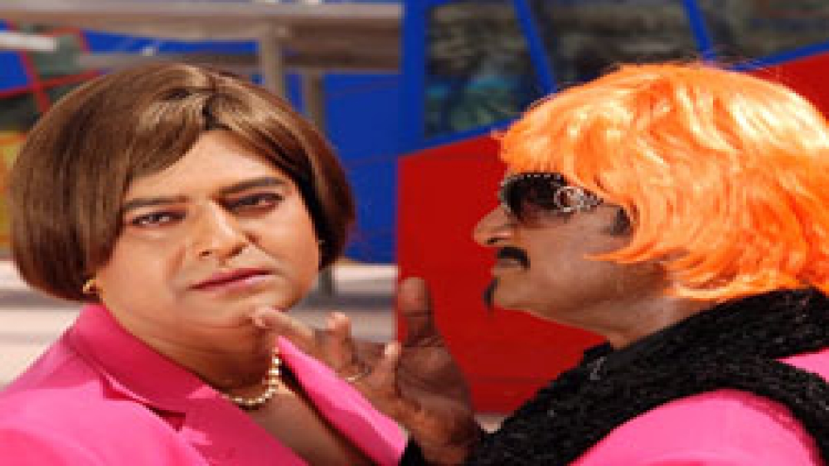 சிலிர்க்க .. 'ஷ்ரியா' விவேக்! | Vivek as Shriya; MS Baskar as Rajini ...