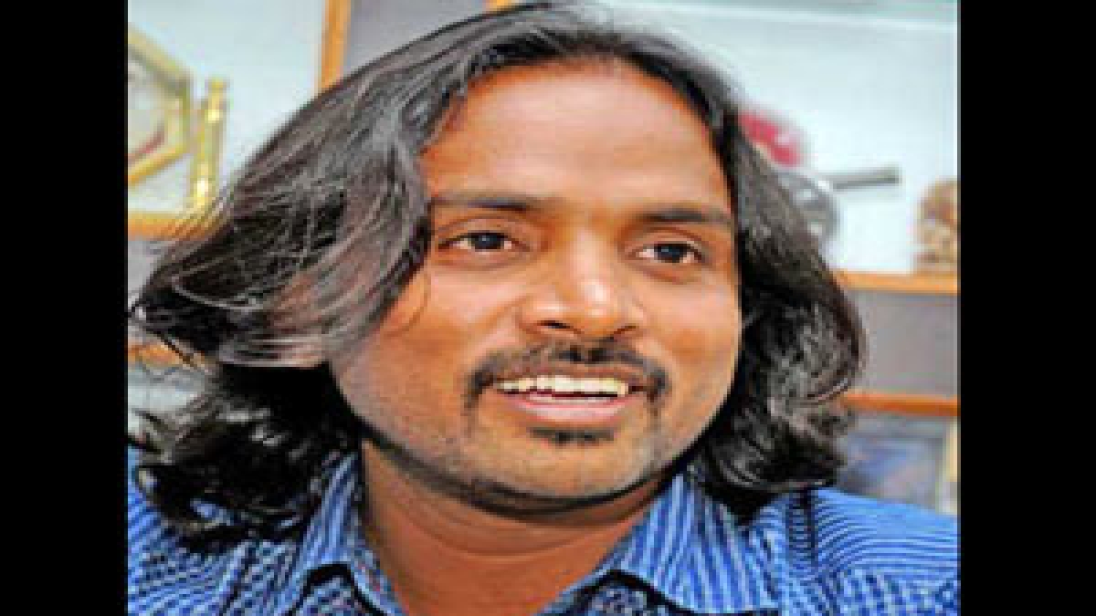 பாட்டெழுத சென்றபோது படகு கவிழ்ந்து கடலில் விழுந்த சினேகன்! | Poet ...