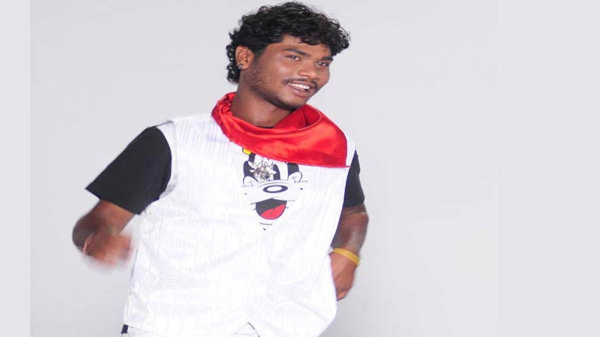 பூனம் பாண்டேவின் கன்னட பட ஹீரோ ராஜேஷ் மாடியில் இருந்து விழுந்து மரணம் ...