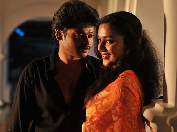 என்னுள் ஆயிரம்: மகனுக்காக தயாரிப்பாளராகிய டெல்லி கணேஷ் | Ennul Aayiram ...