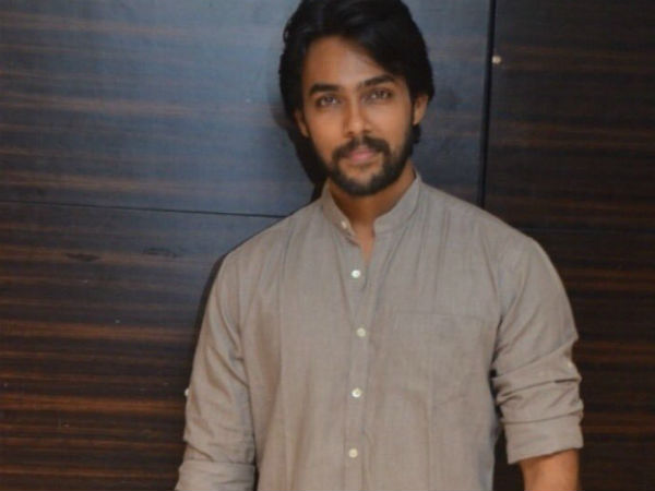 Exclusive : “ஓவியாவும் நானும்..”... காதல், படம், எதிர்காலத் திட்டம் ...