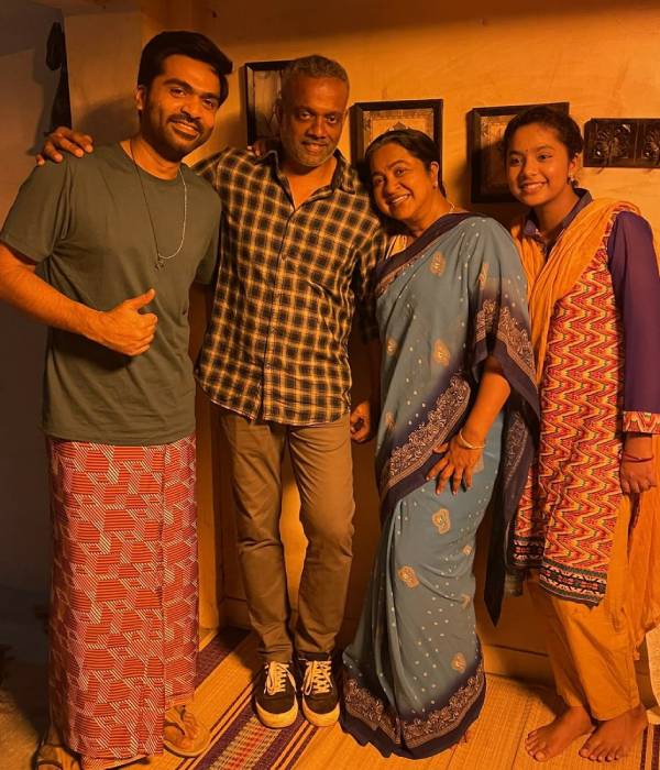 மிட் நைட்டில் காதல் மனைவியுடன் ரொமான்டிக்காக பர்த்டே கொண்டாடிய கௌதம் ...