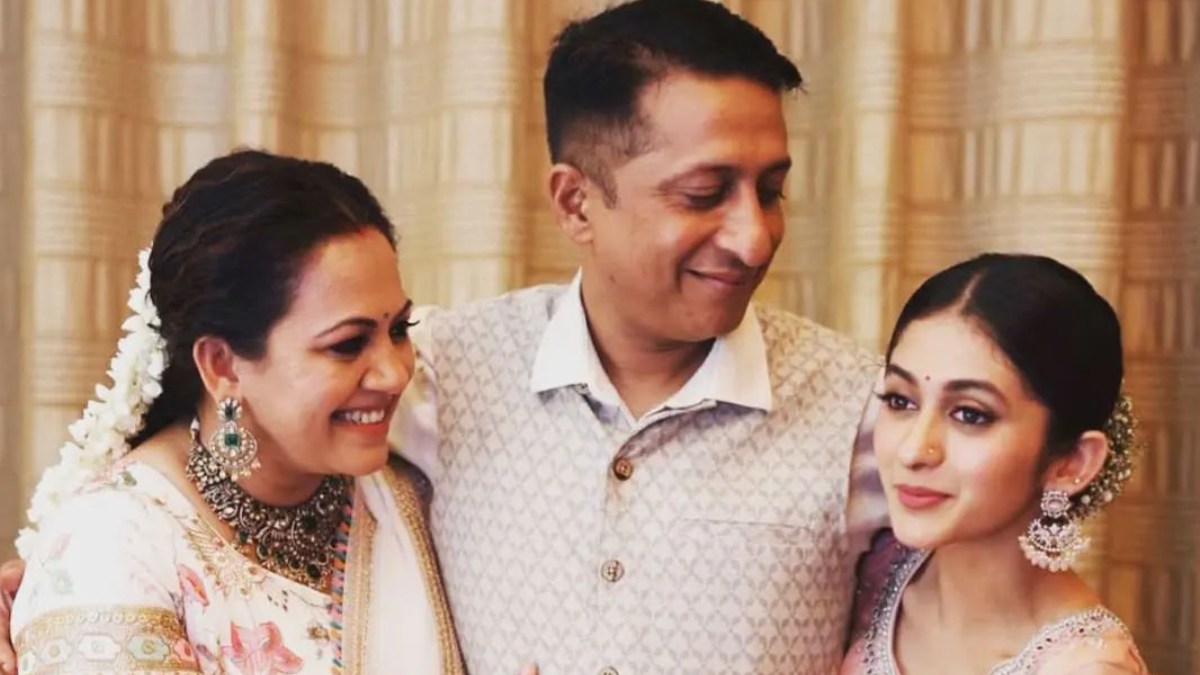 Bigg Boss Archana: விவாகரத்தை தடுத்த மகள்.. இப்போ குடும்பத்தோட அர்ச்சனா ...